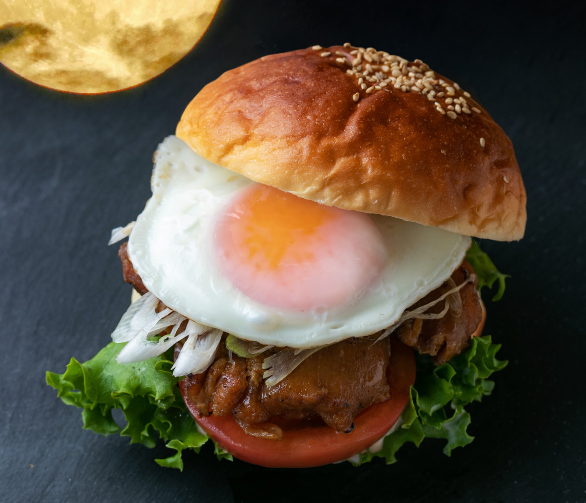 【公式】島根県出雲市 WINDY FARM ATMOSPHERE｜IZUMO KORYO CLIFF BURGER | 出雲・湖陵パーキングエリア